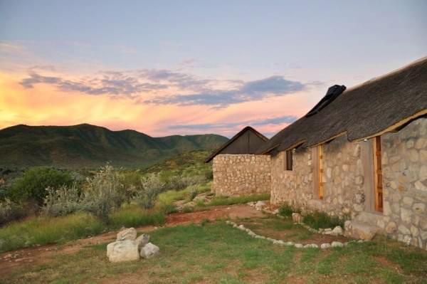 KAPIKA WATERFALL CAMP - Tourmaline Safaris
